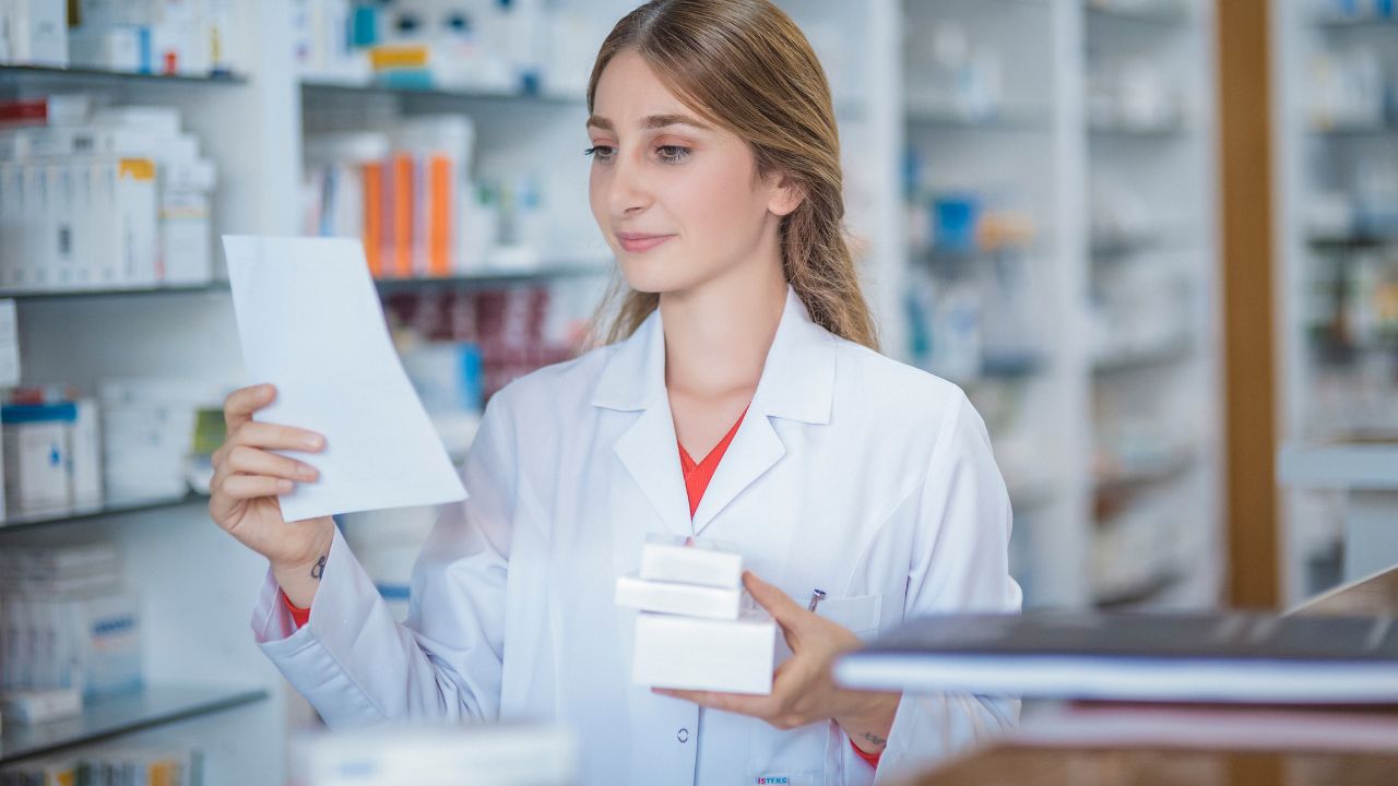 Les enjeux de l’observance thérapeutique dans les dermatoses chroniques ...